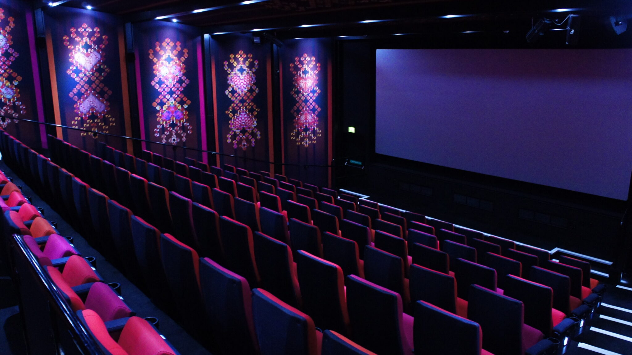 Cinema Screens - Rich Mix