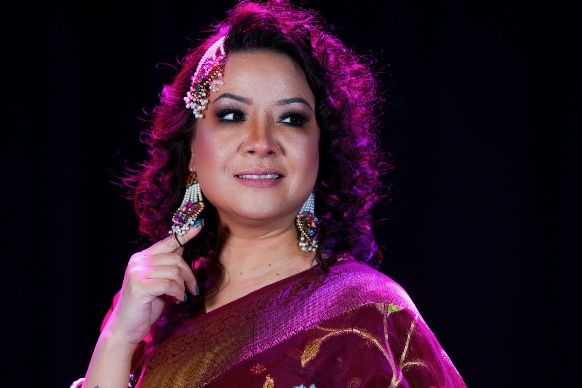 Laboni Barua Unbounded: The Best of Bengali, Bollywood & Beyond - Rich Mix